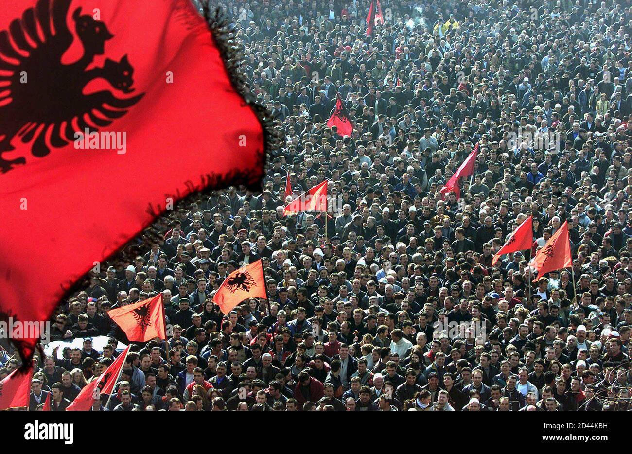 Kosovo liberation army flag hi-res stock photography and images - Alamy