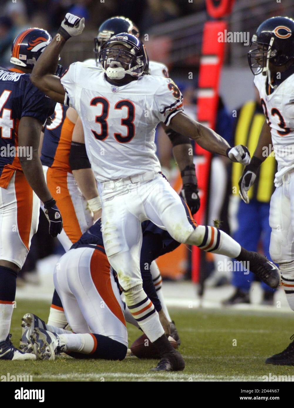 Chicago Bears Back Charles Tillman High Resolution Stock Photography ...