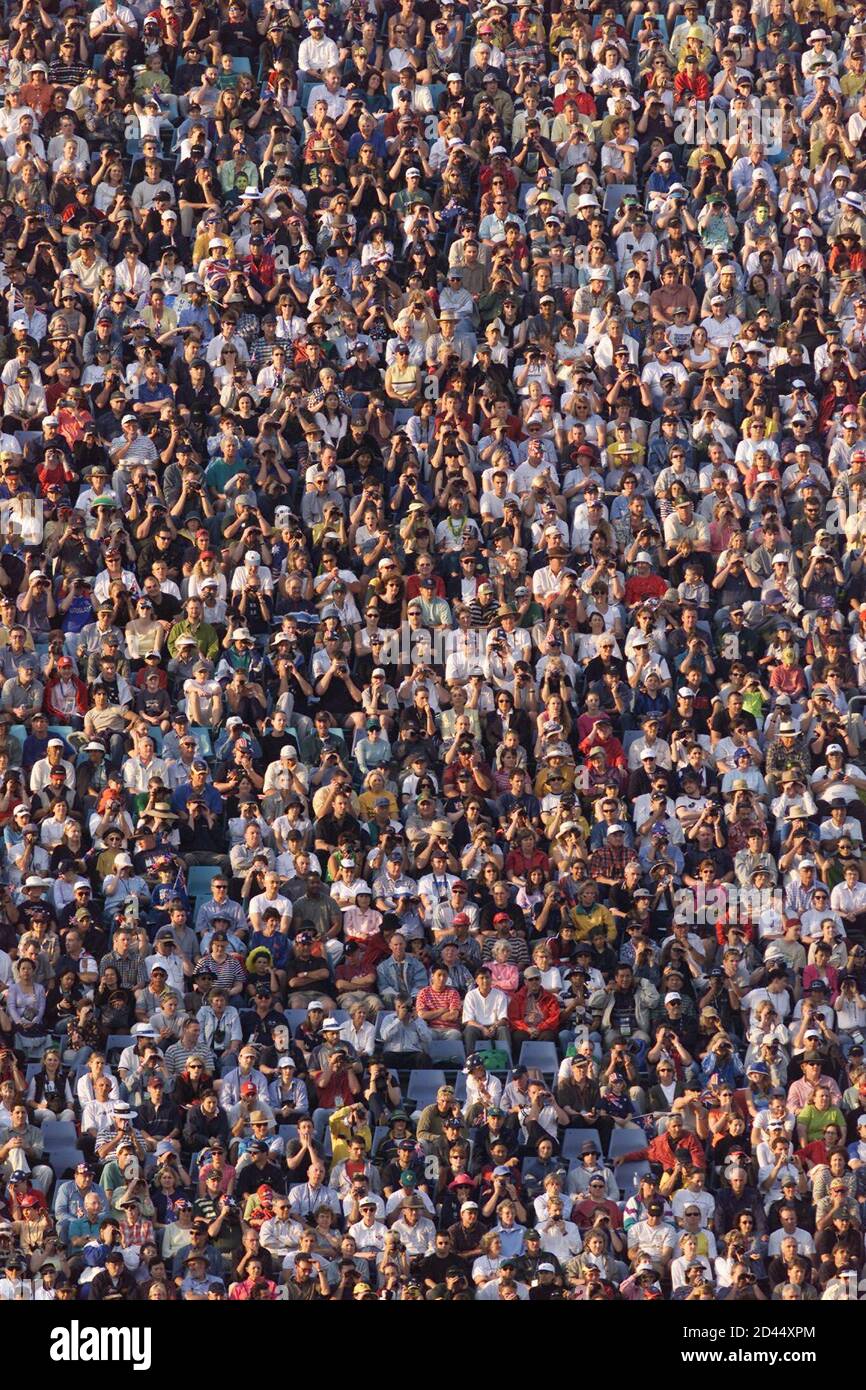 Track field stadium spectators hi-res stock photography and images - Alamy