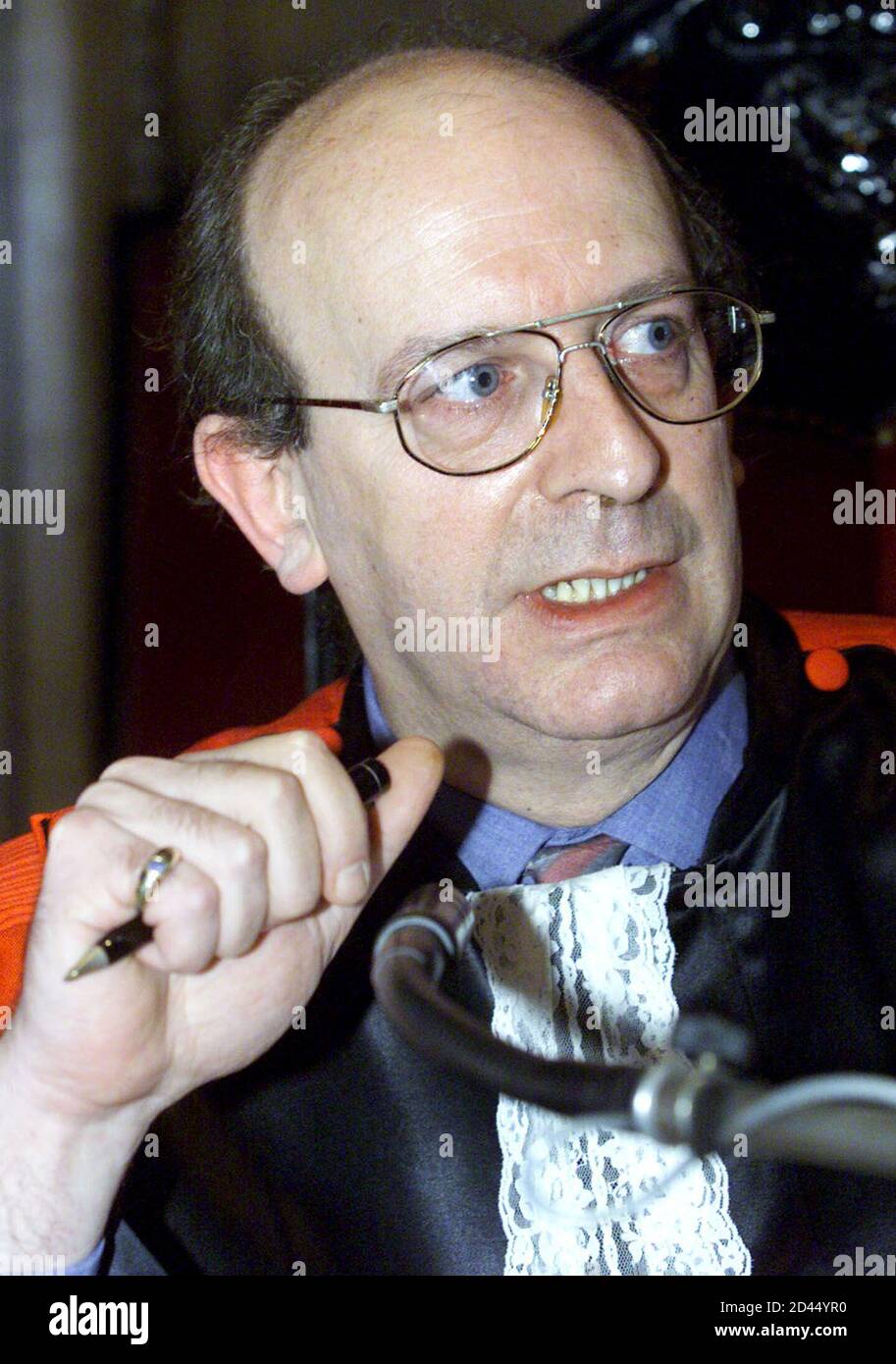 Maria maes hi-res stock photography and images - Alamy