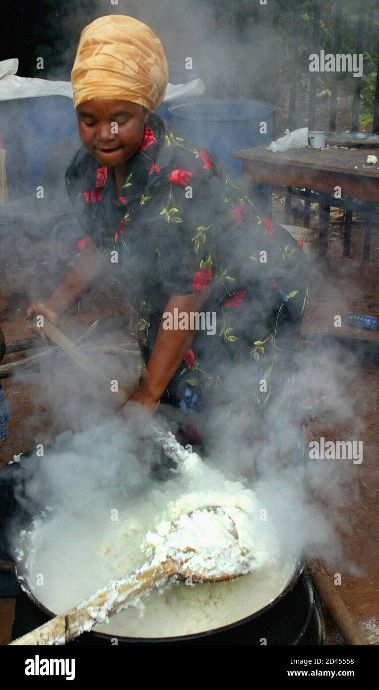 Rain queen balobedu hi-res stock photography and images - Alamy