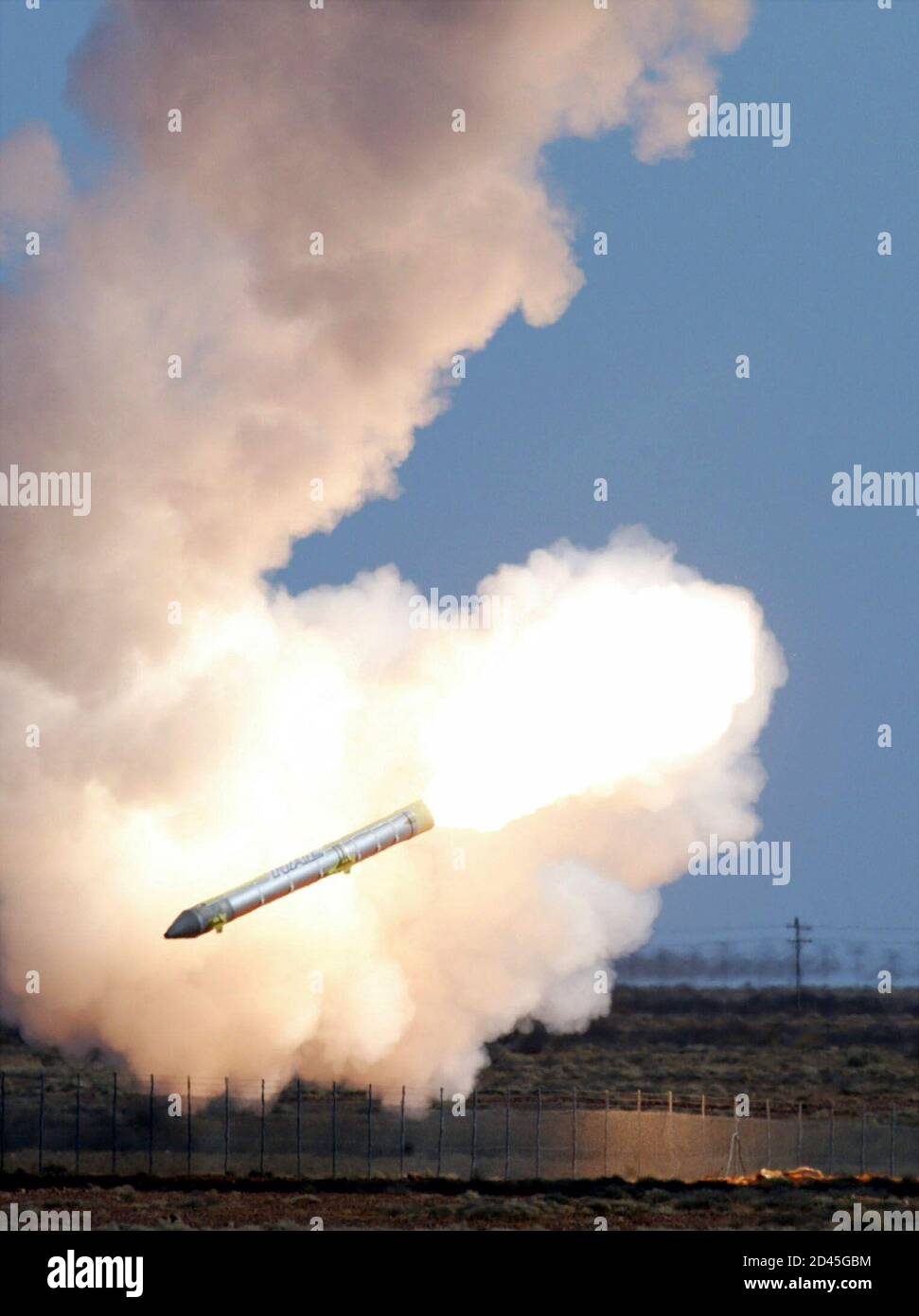 Concorde jet model hi-res stock photography and images - Alamy