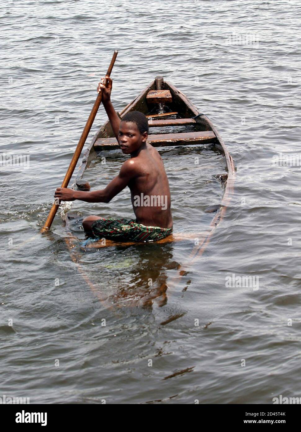 Nigeria Canoe High Resolution Stock Photography and Images - Alamy