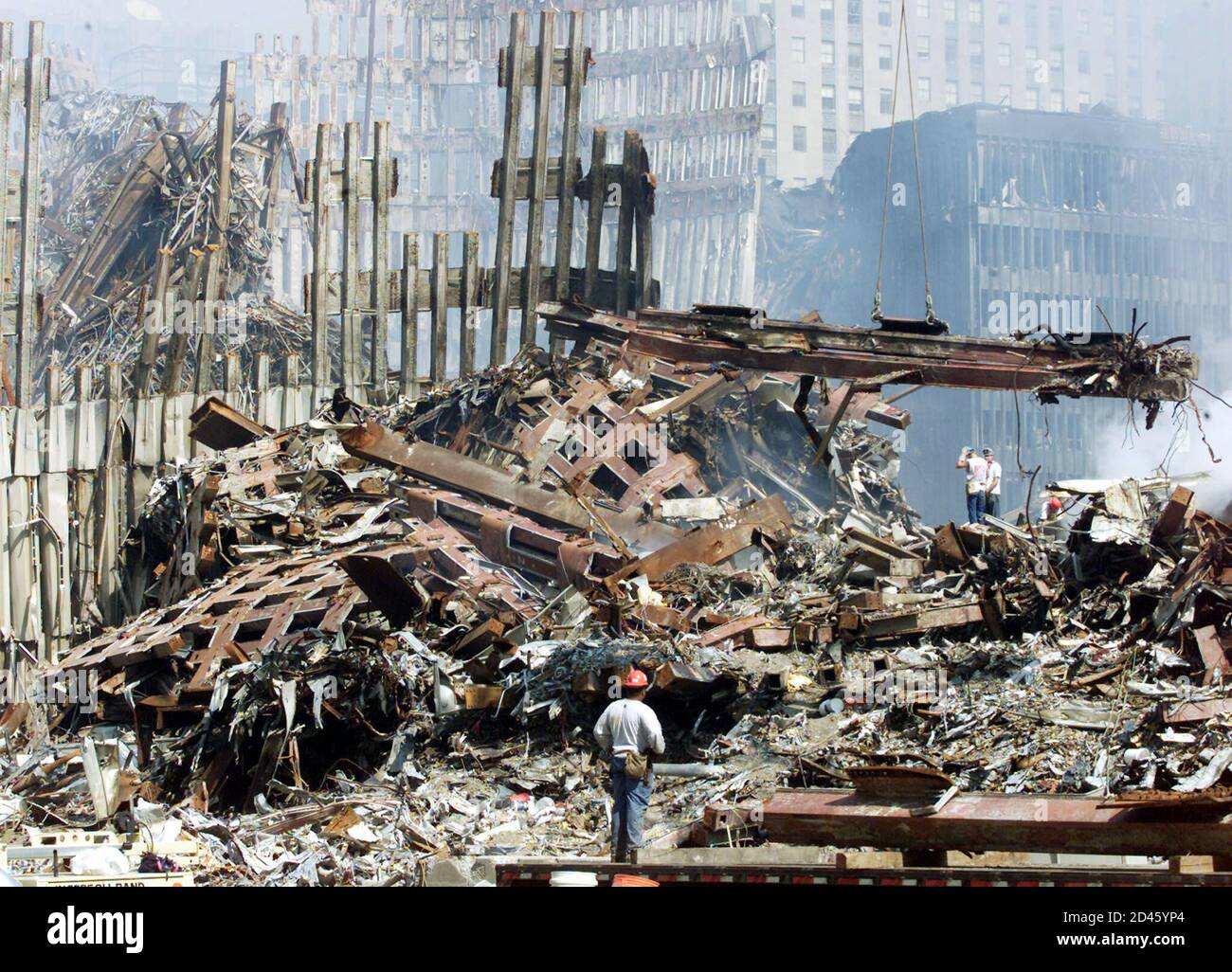 World trade center plane crash hi-res stock photography and images - Alamy