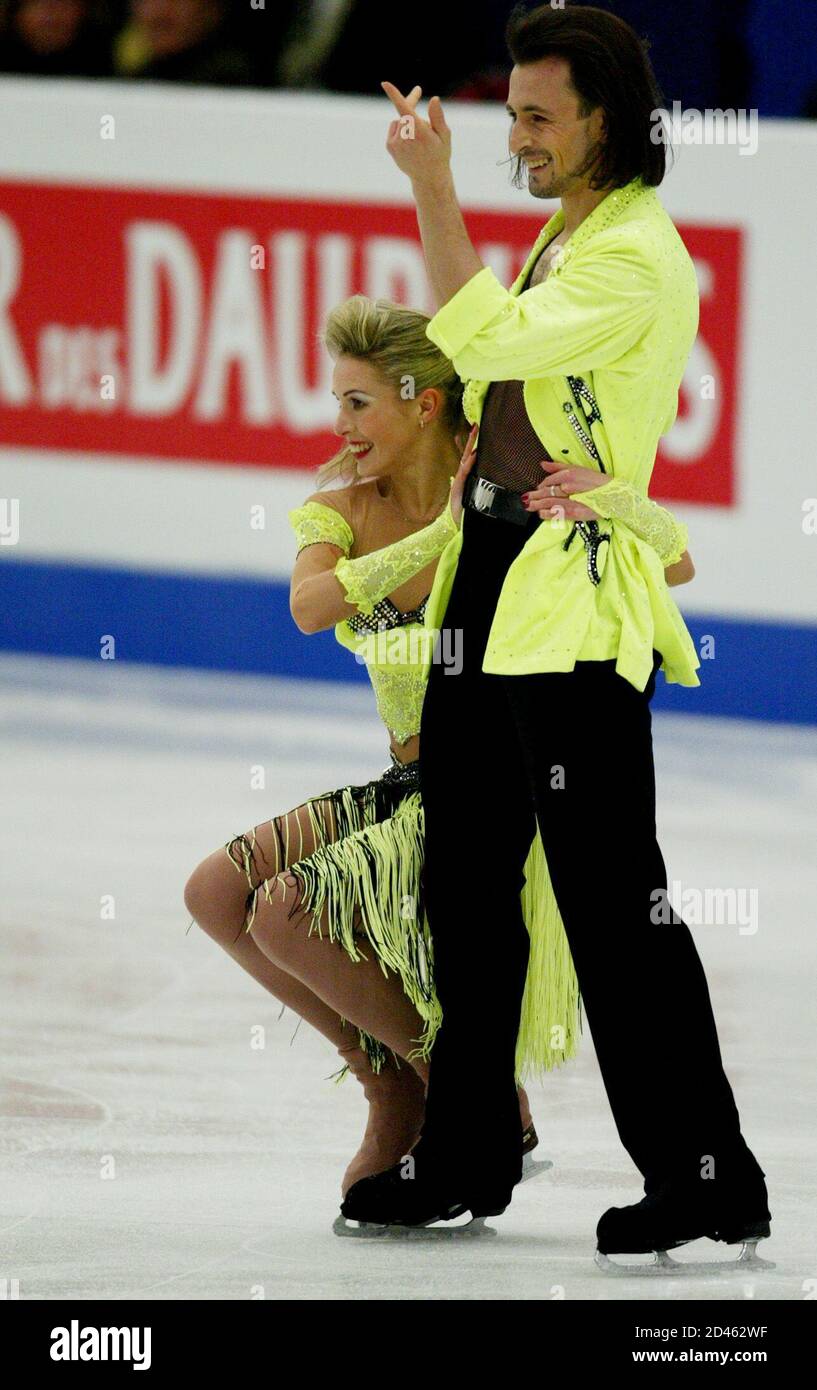 Figure skating lobacheva averbukh hi-res stock photography and images ...