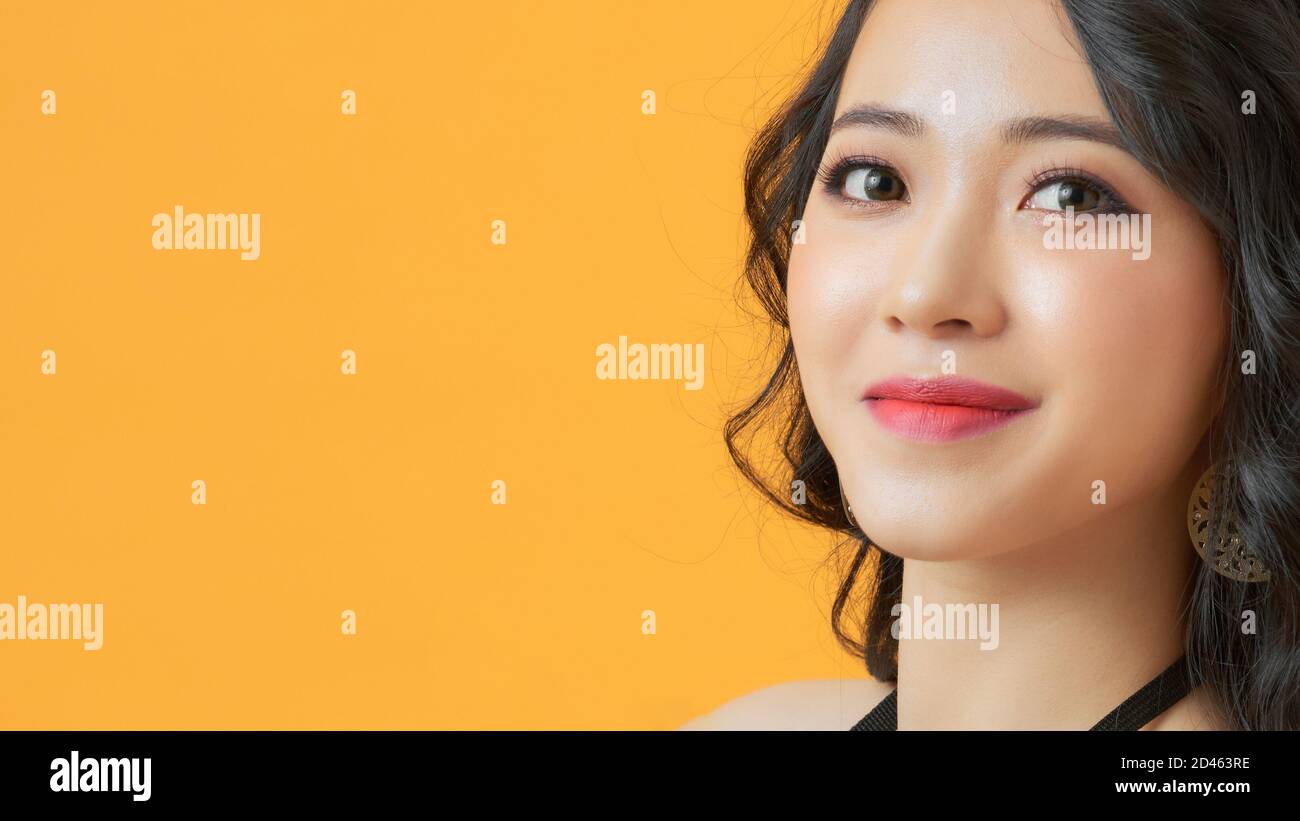 The young female of the smiling face Stock Photo - Alamy