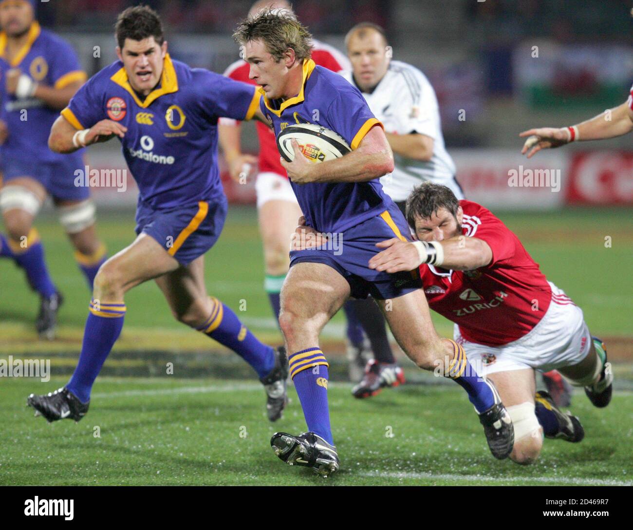 Simon saunders hi-res stock photography and images - Alamy