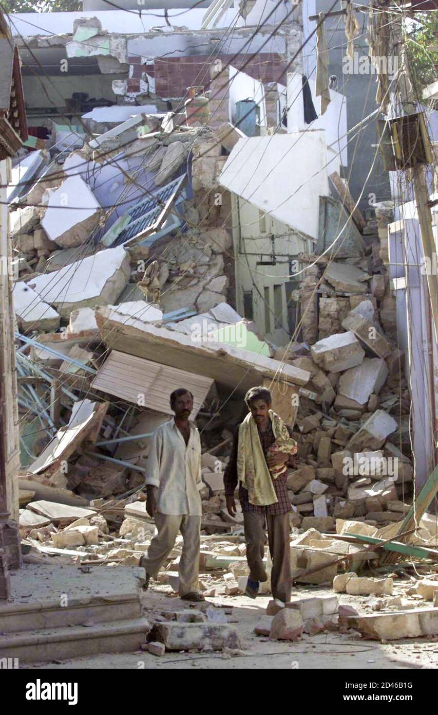 2001 gujarat earthquakes hi-res stock photography and images - Alamy