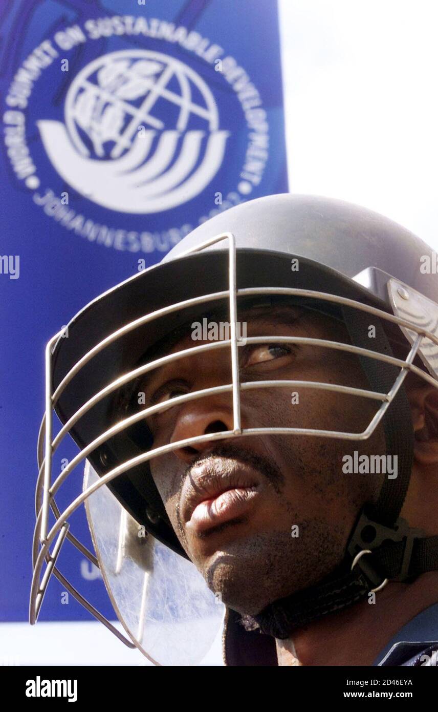 31 august 2002 hi-res stock photography and images - Alamy