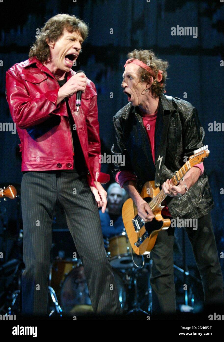 Showbiz stones hi-res stock photography and images - Alamy