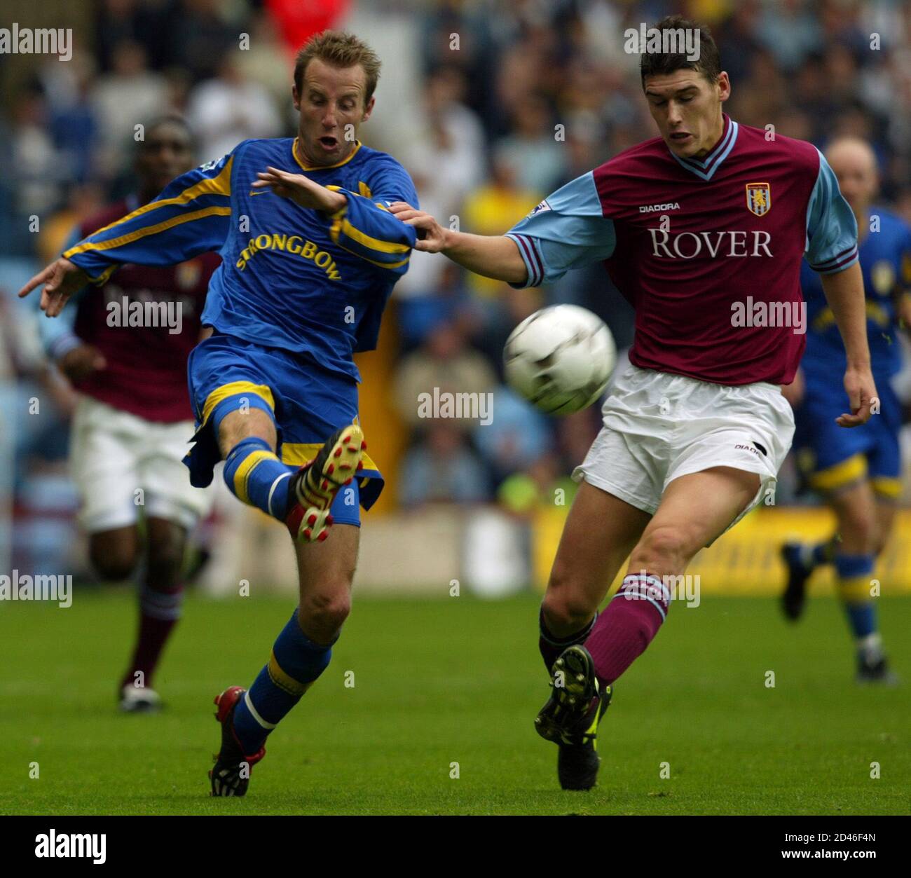 Leeds uniteds lee bowyer hi-res stock photography and images - Alamy