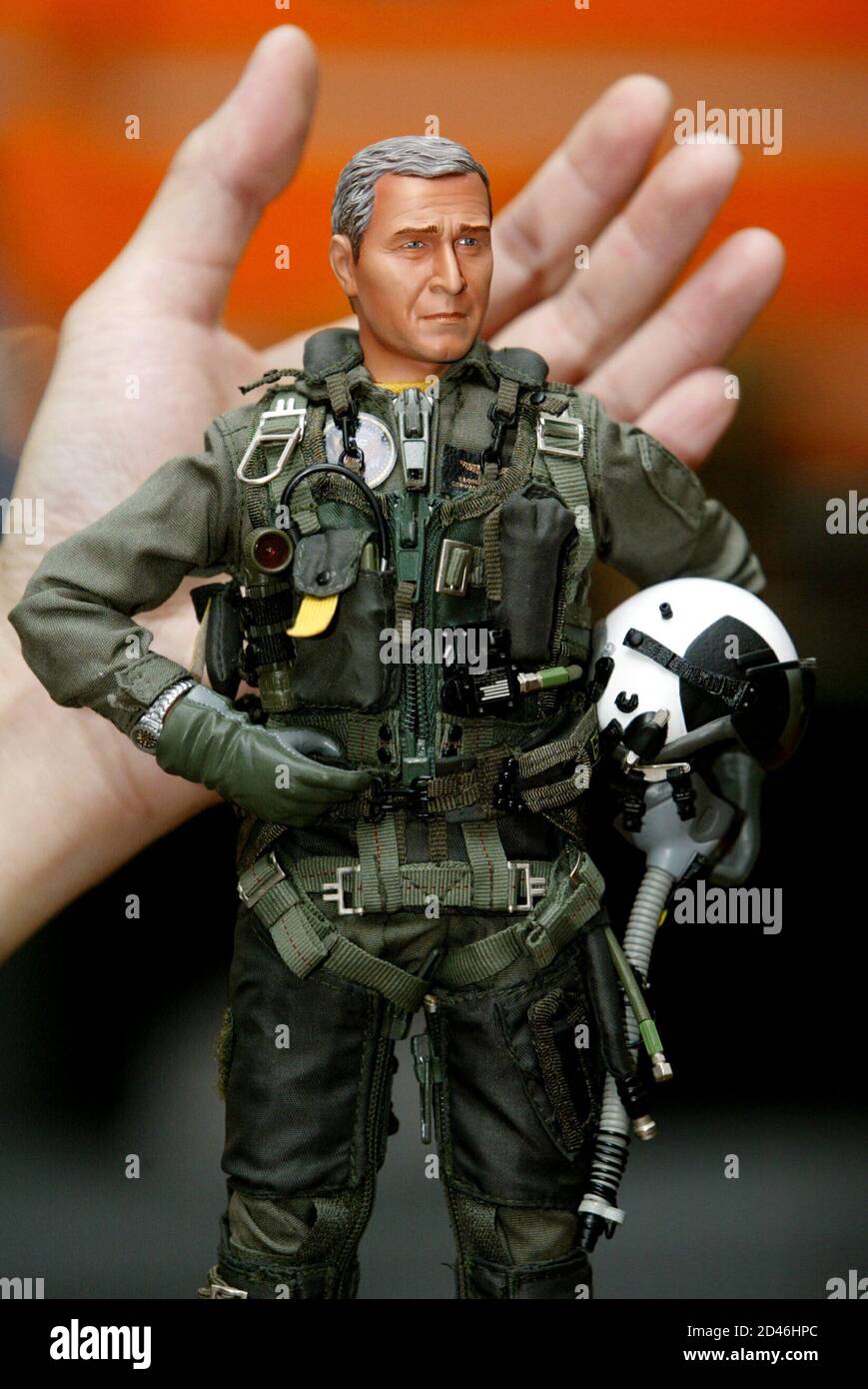 George bush uniform hi-res stock photography and images - Alamy