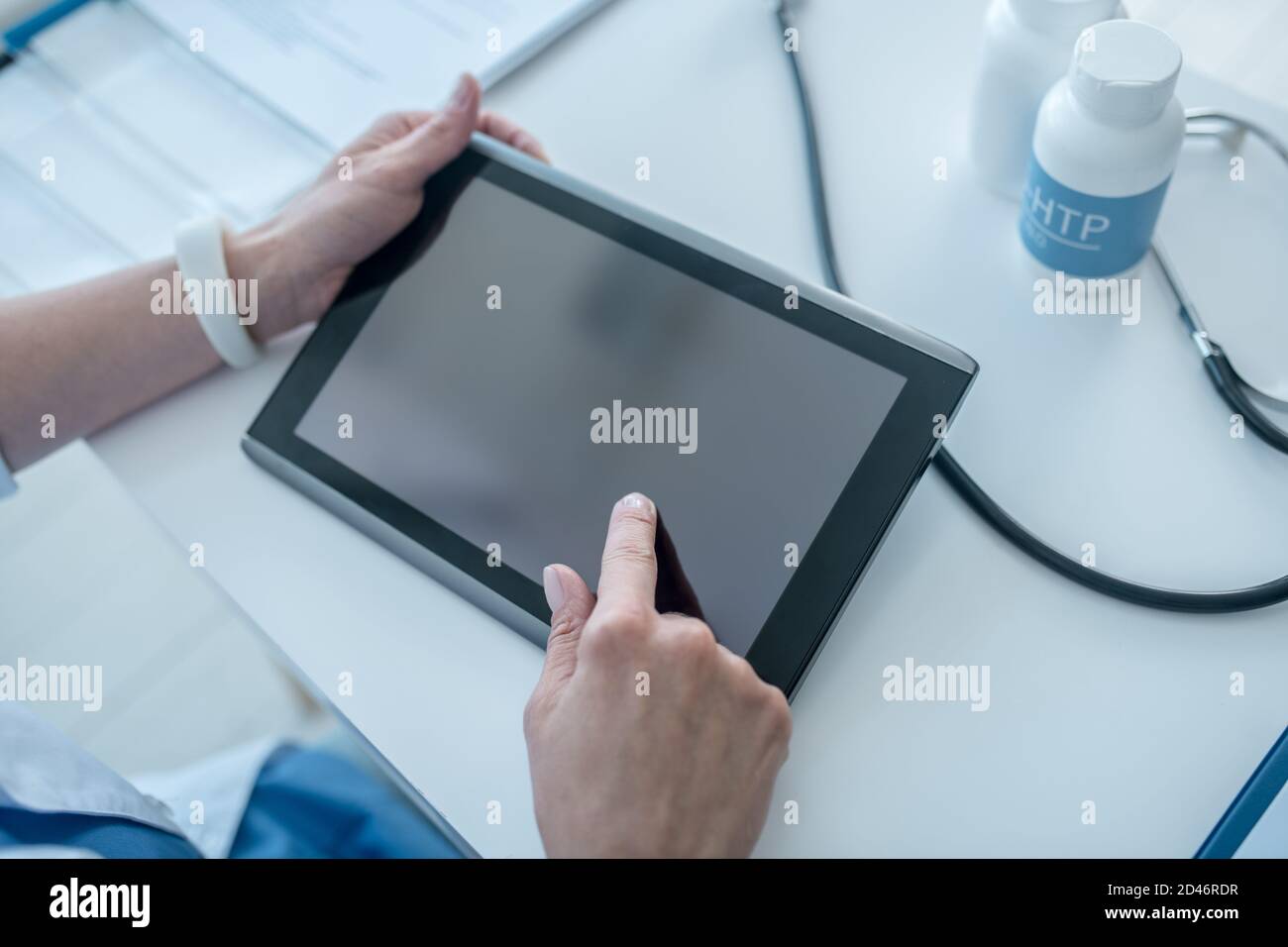 Sensor screen hi-res stock photography and images - Alamy