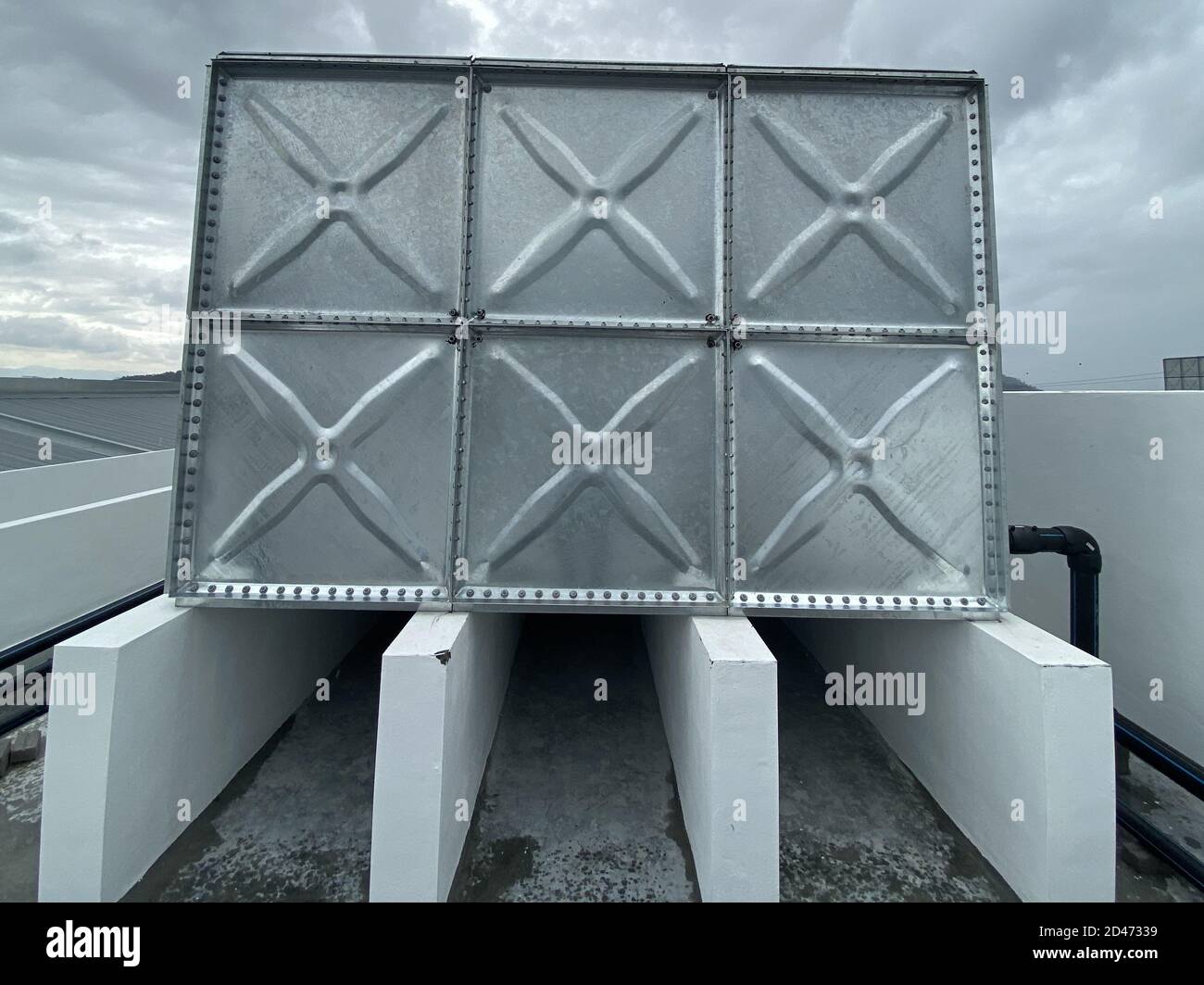 Rain water city roof tank hi-res stock photography and images - Alamy