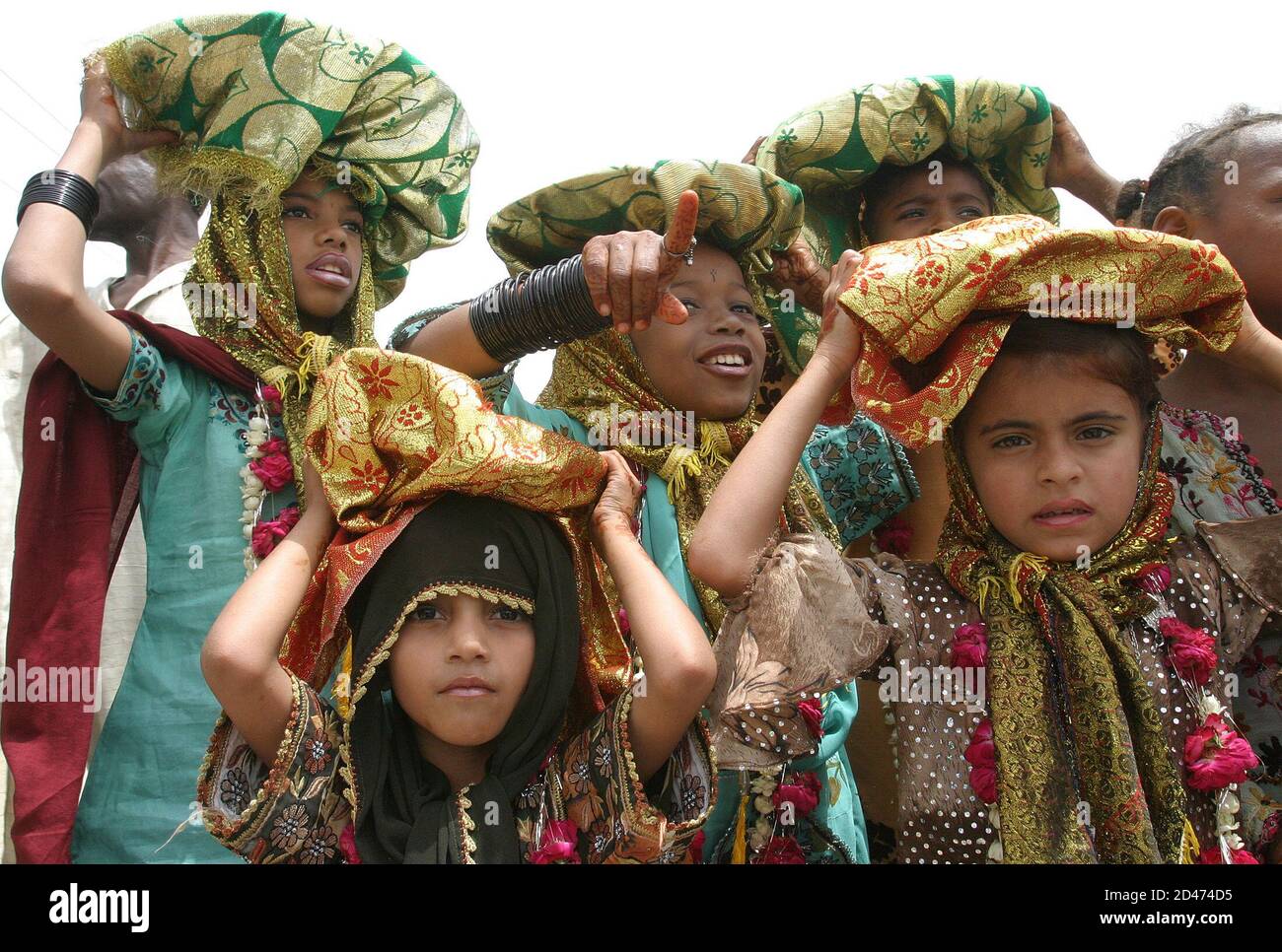 Manghopir karachi hi-res stock photography and images - Alamy