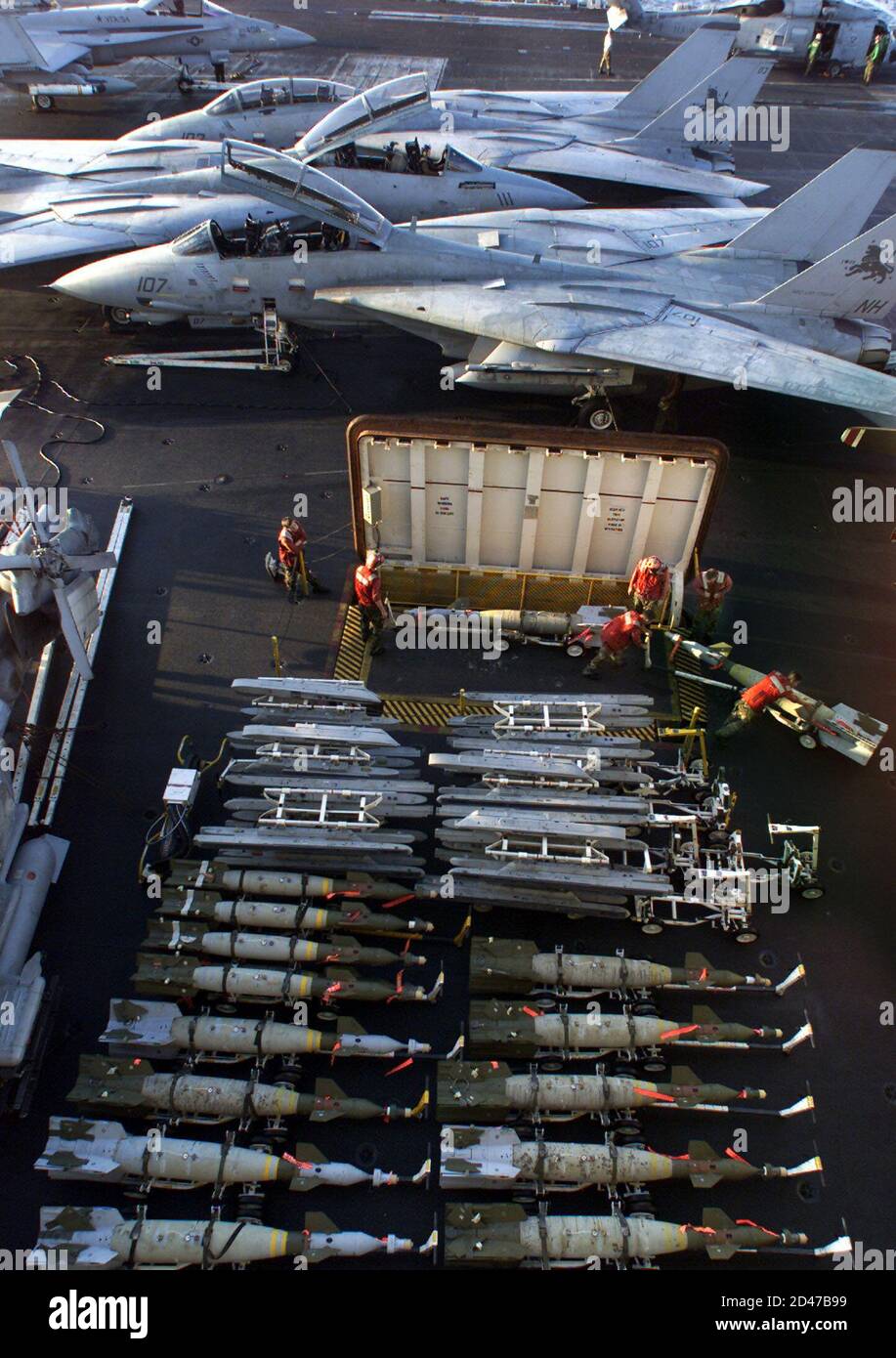 Elevator for ammunition hi-res stock photography and images - Alamy