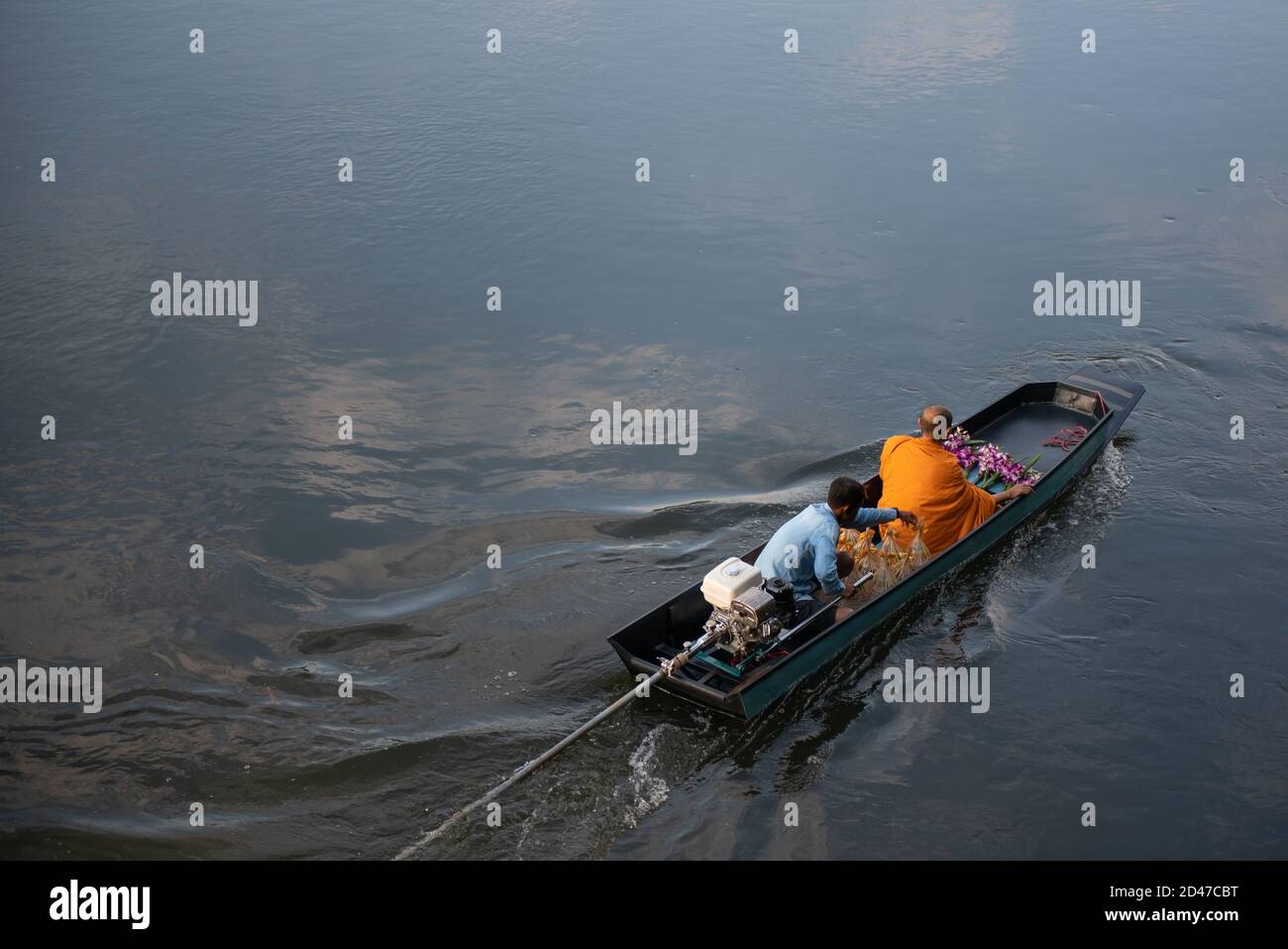 Floating driver hi-res stock photography and images - Alamy