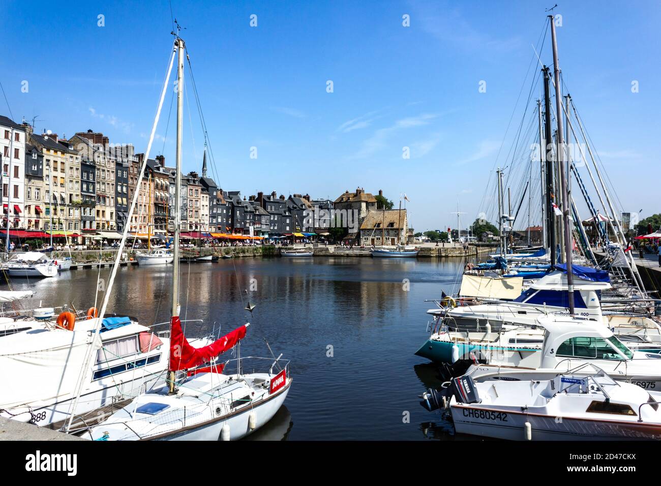 The harbour basin at Honfleur, France Stock Photo - Alamy