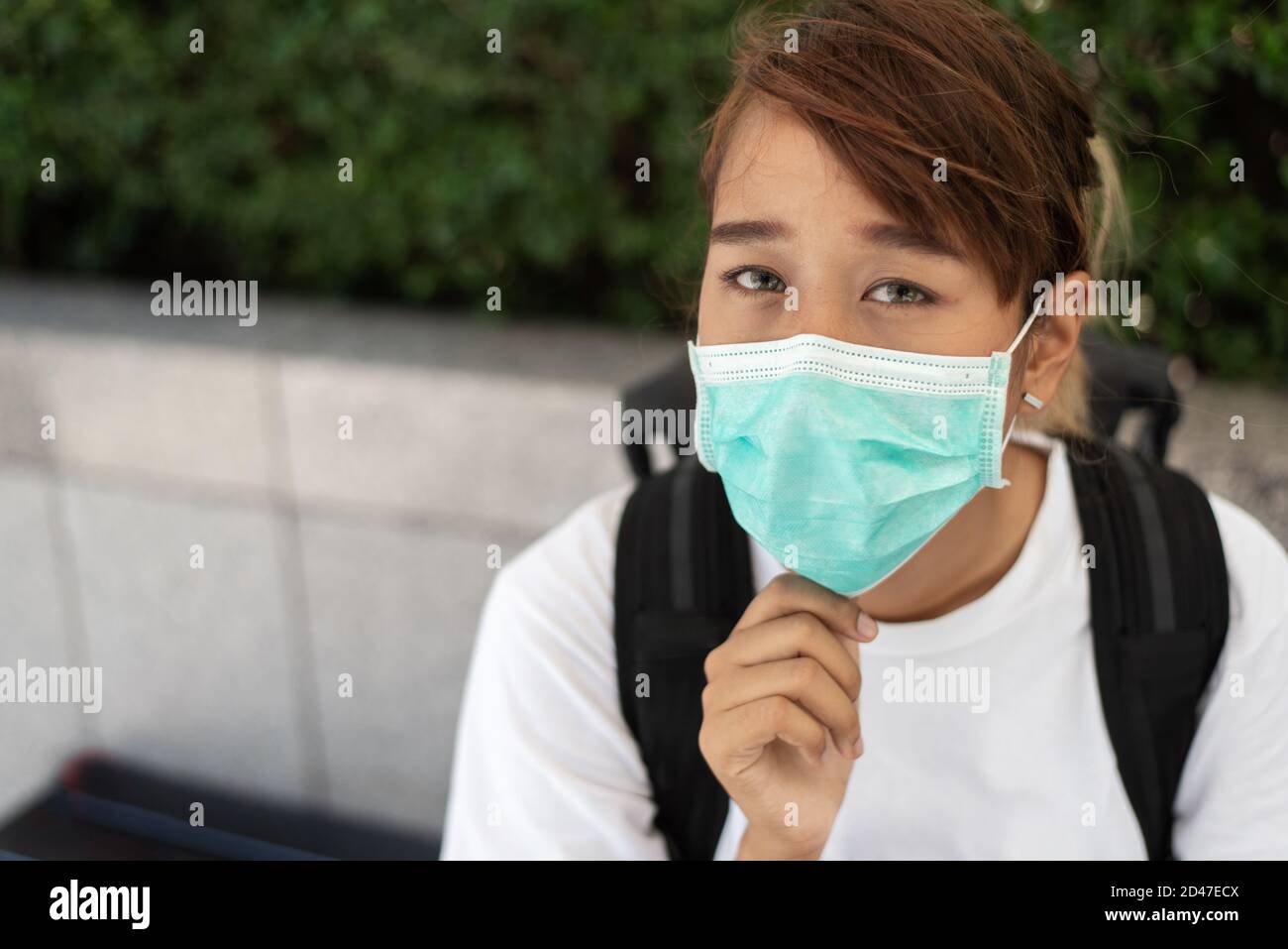 Building look like face hi-res stock photography and images - Alamy