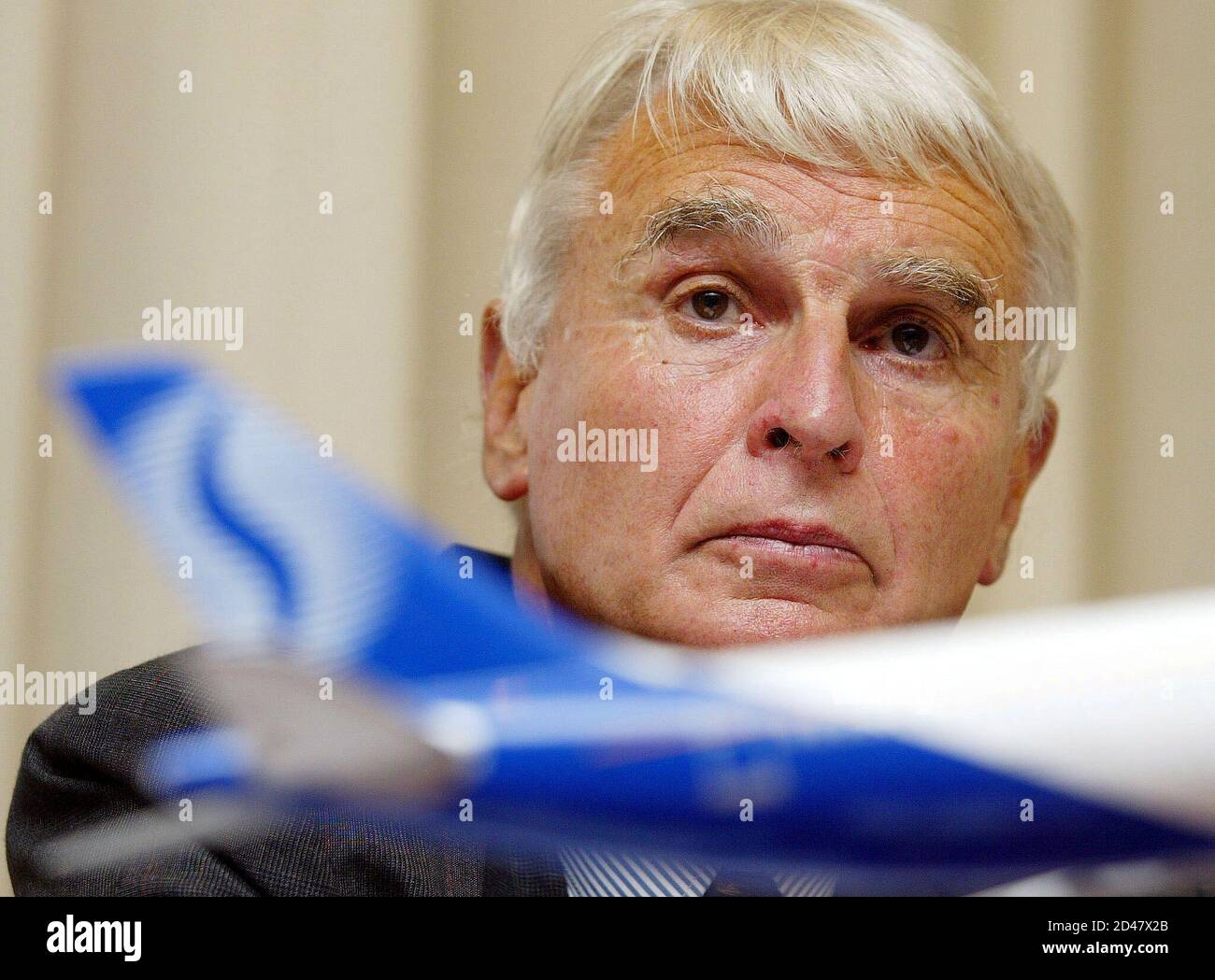 Kuijpers looks hi-res stock photography and images - Alamy