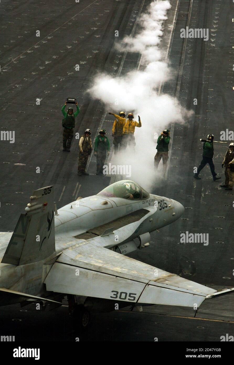 Catapult launcher hi-res stock photography and images - Alamy