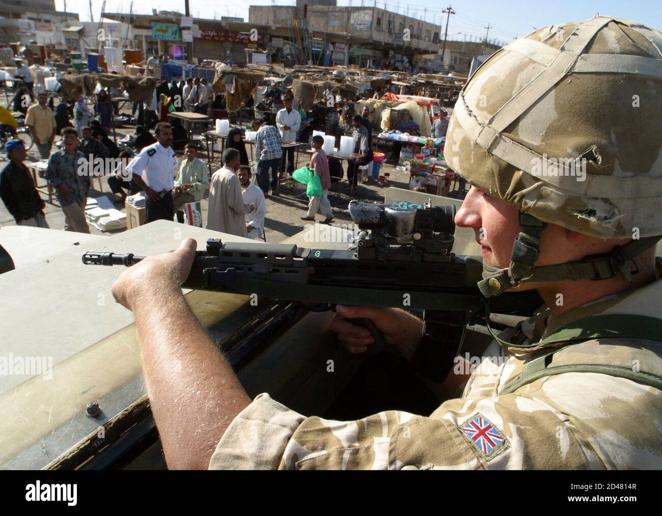 1st battalion the kings regiment hi-res stock photography and images ...