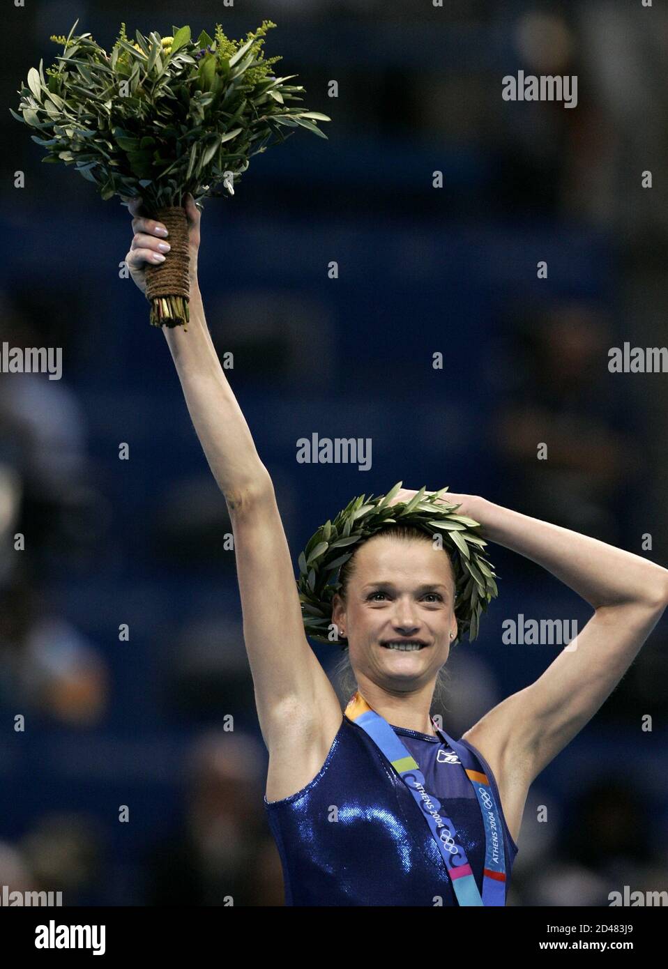 Svetlana khorkina olympics hi-res stock photography and images - Alamy