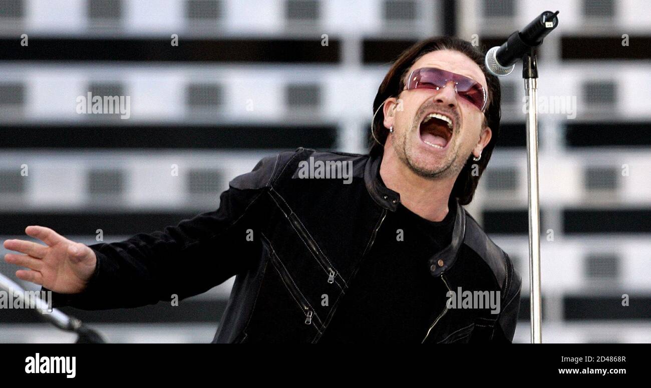 Bono Singer Irish Rock Band High Resolution Stock Photography and ...