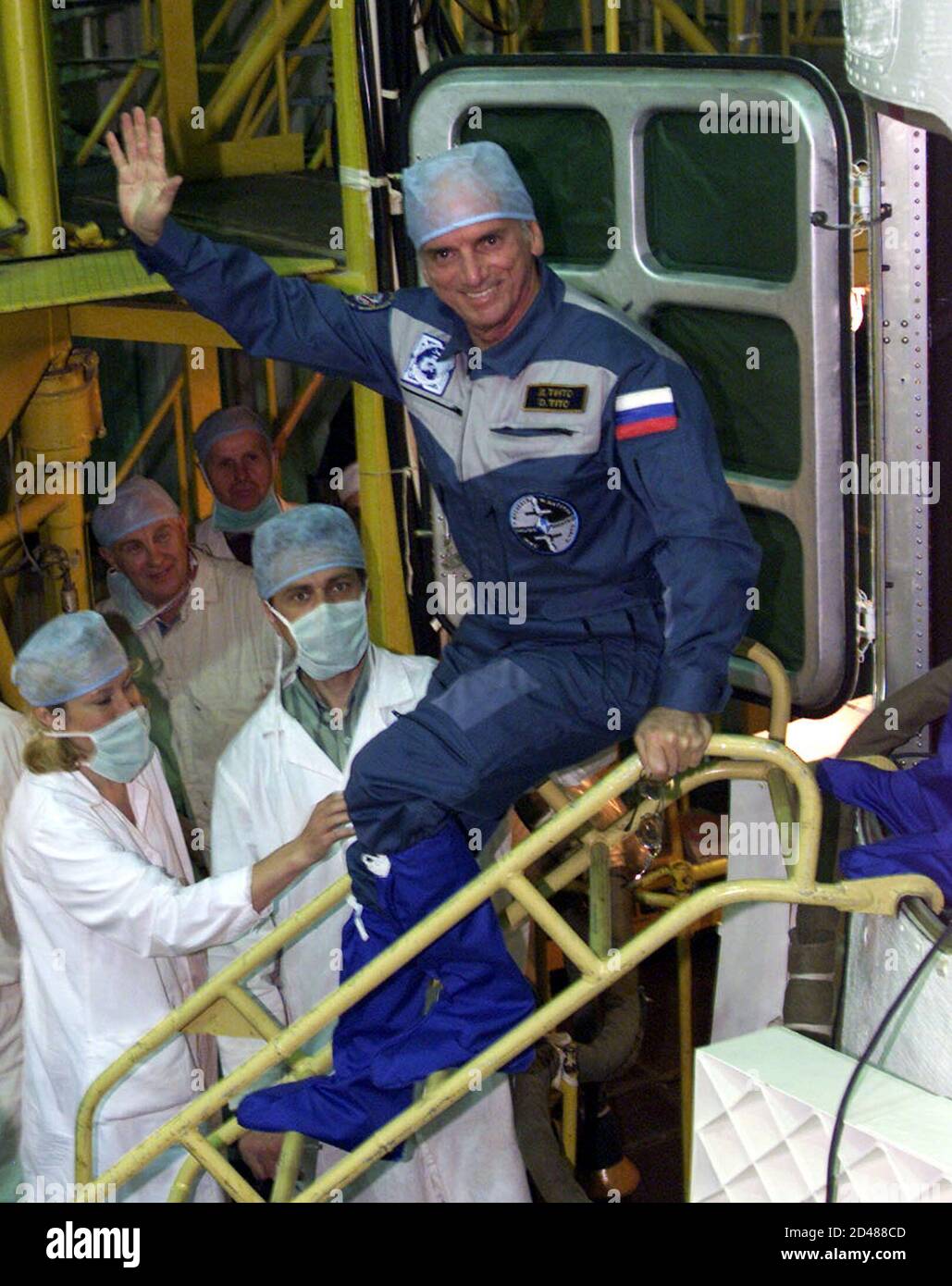 Dennis tito space hi-res stock photography and images - Alamy