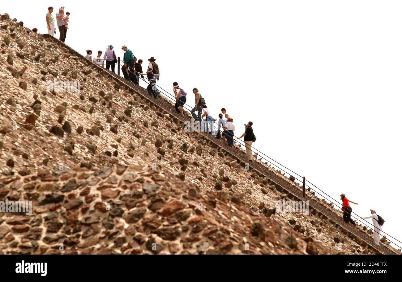 Cosmic ray muons hi-res stock photography and images - Alamy