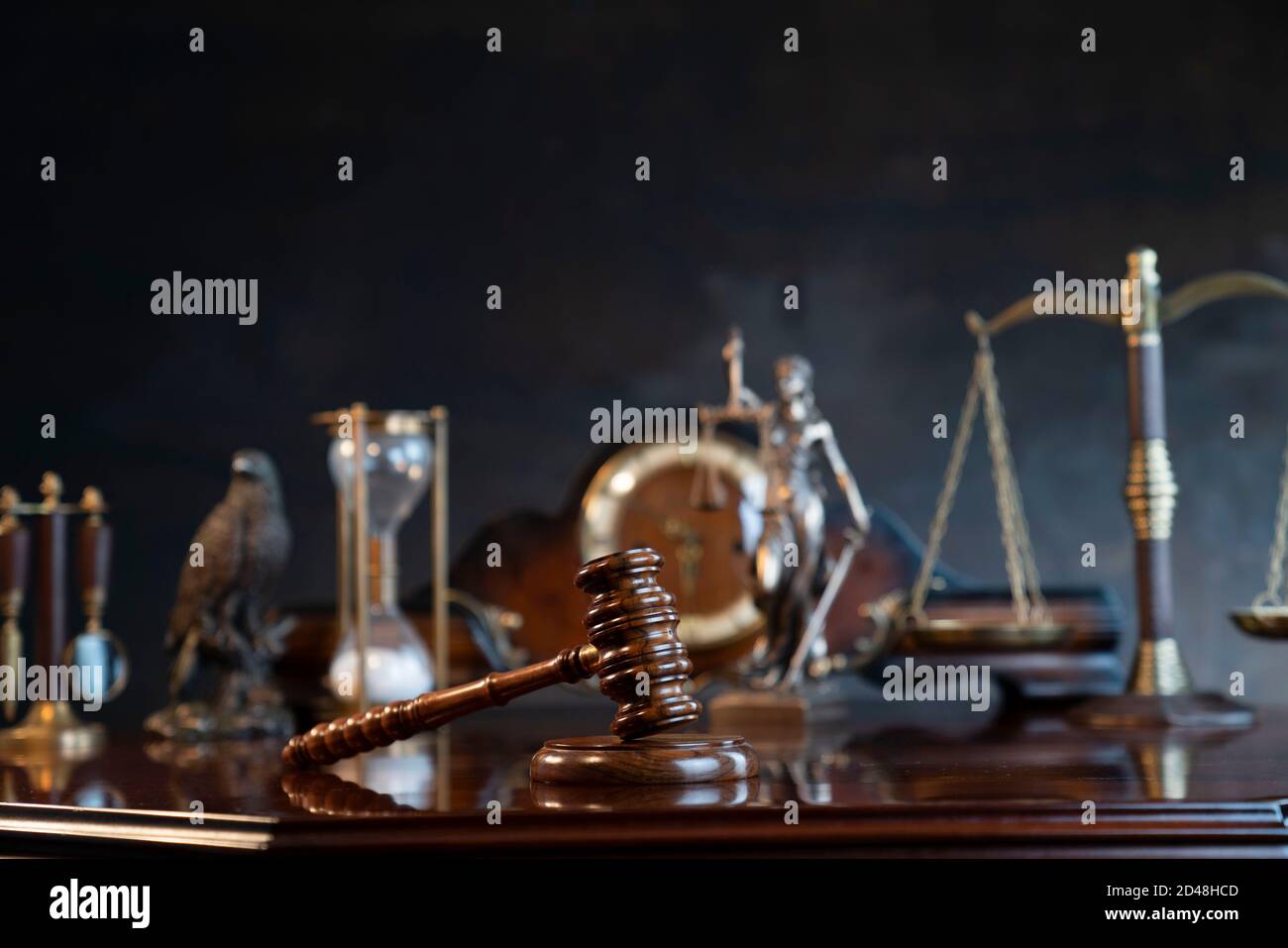 Lawyers office concept. Law symbols composition - gavel and Themis ...