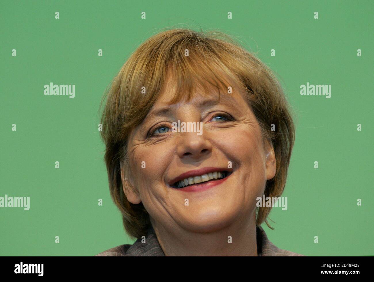 Angela merkel 2005 hi-res stock photography and images - Alamy