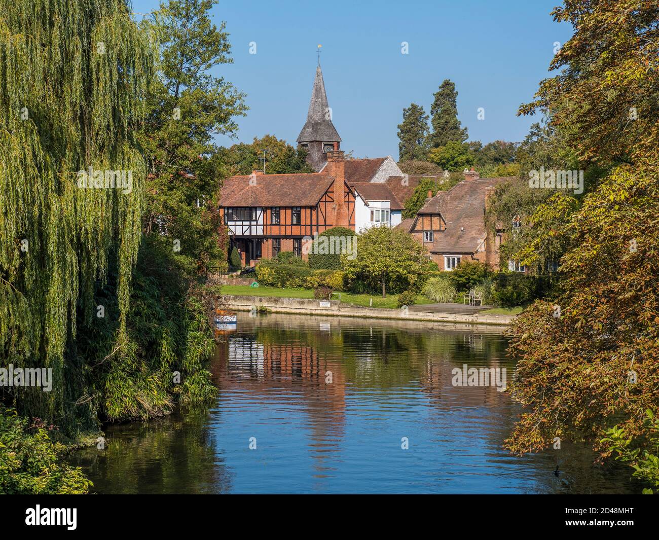 Parish Church of St. Mary, Whitchurch-on-Thames, River Thames ...