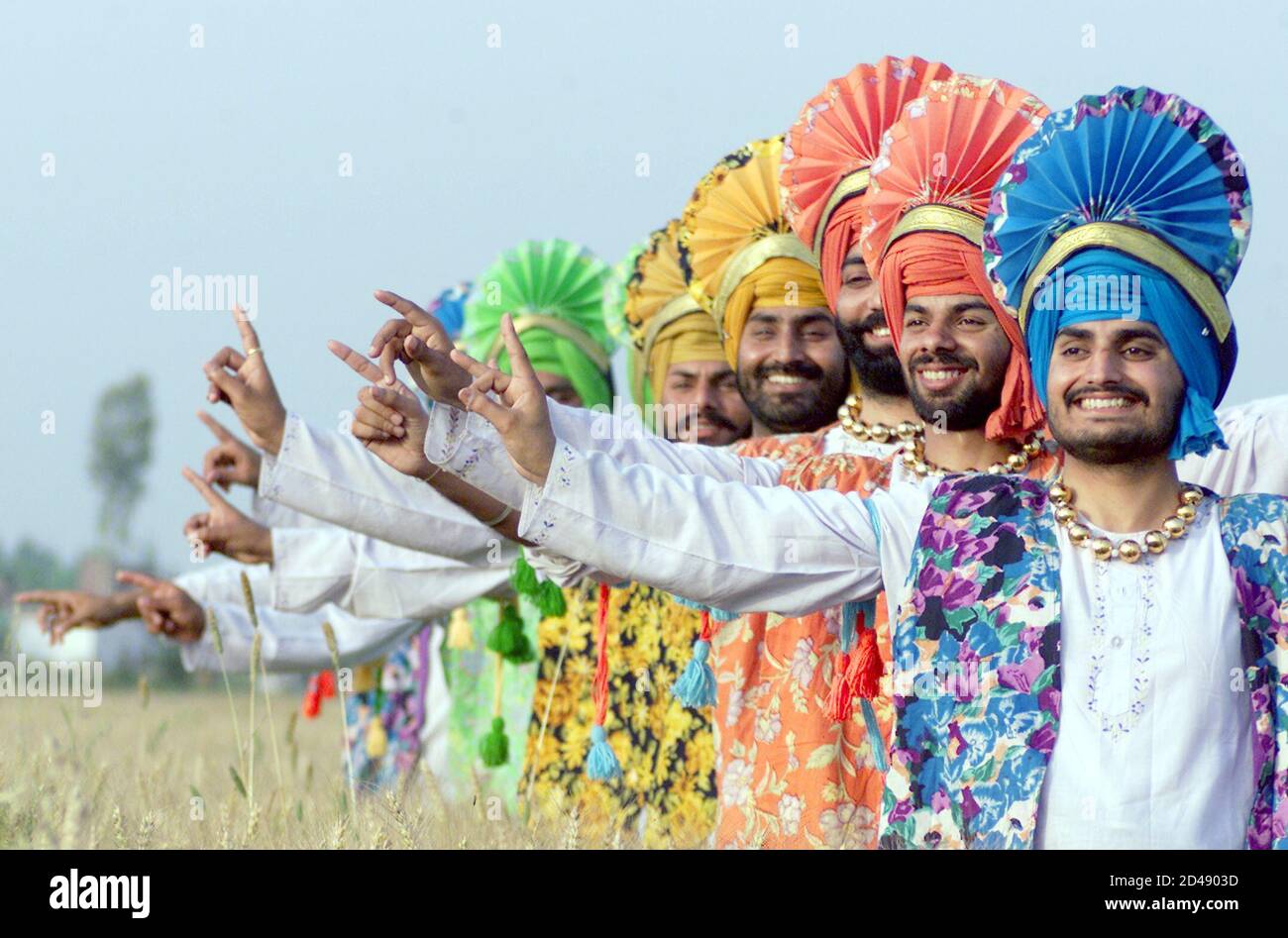 Baisakhi Dance High Resolution Stock Photography and Images - Alamy