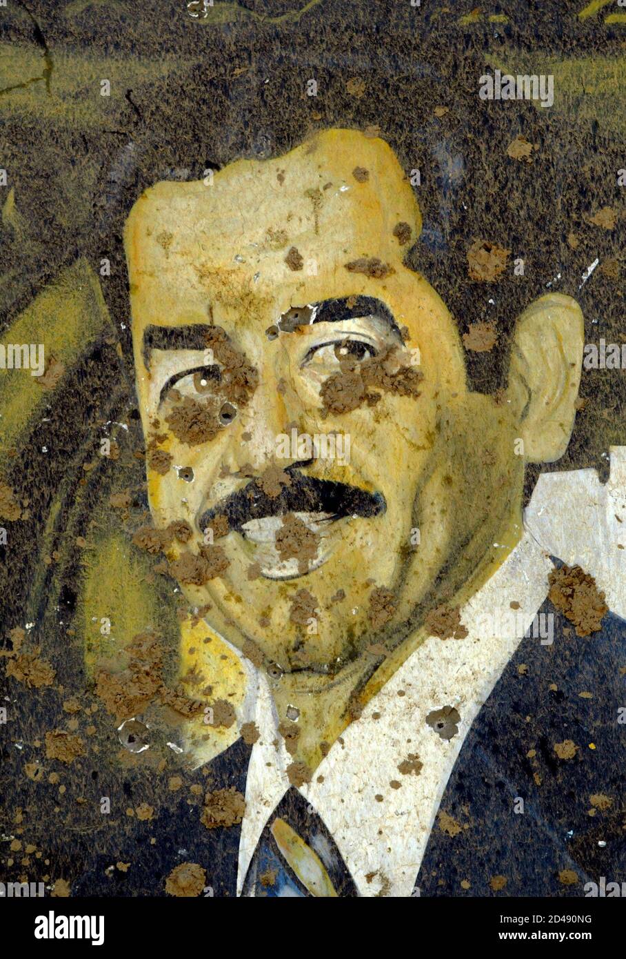 Portrait of saddam hussein military hi-res stock photography and images ...