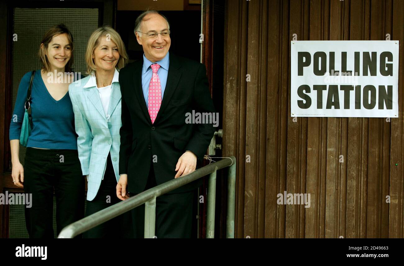 Leader conservative party michael howard wife sandra daughter larissa ...