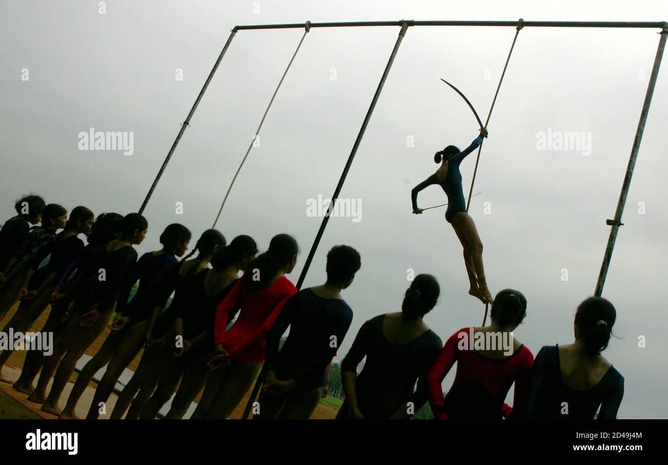 Mallakhamb or malkhamb hi-res stock photography and images - Alamy