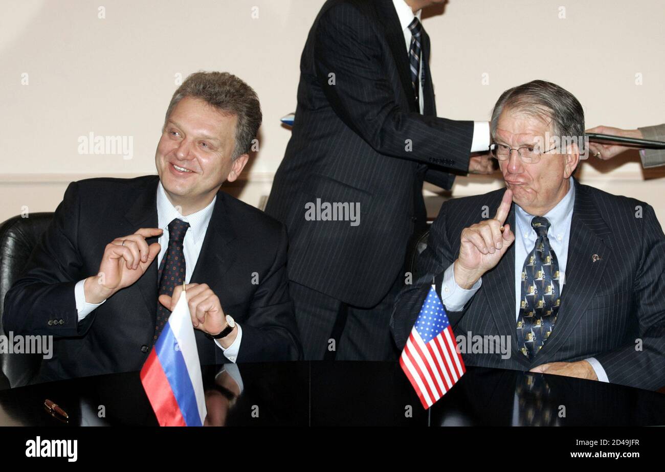 Harry stonecipher hi-res stock photography and images - Alamy