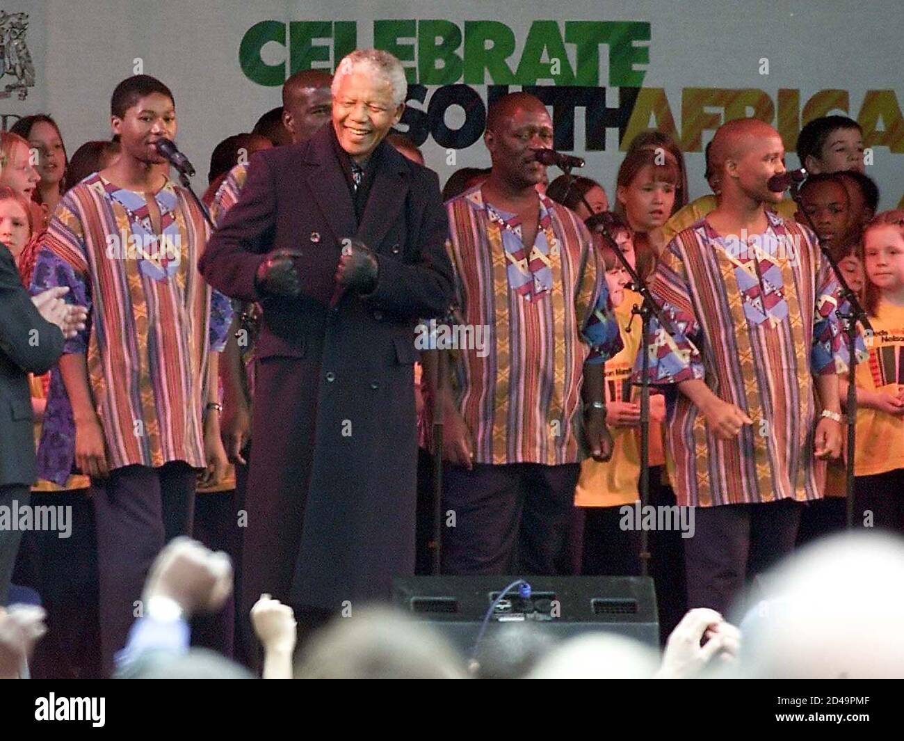 Nelson mandela leeds hi-res stock photography and images - Alamy