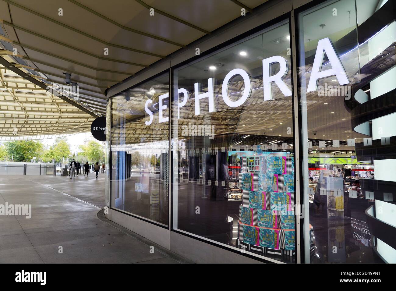 Perfumery SEPHORA - Les Halles - Paris - France Stock Photo - Alamy