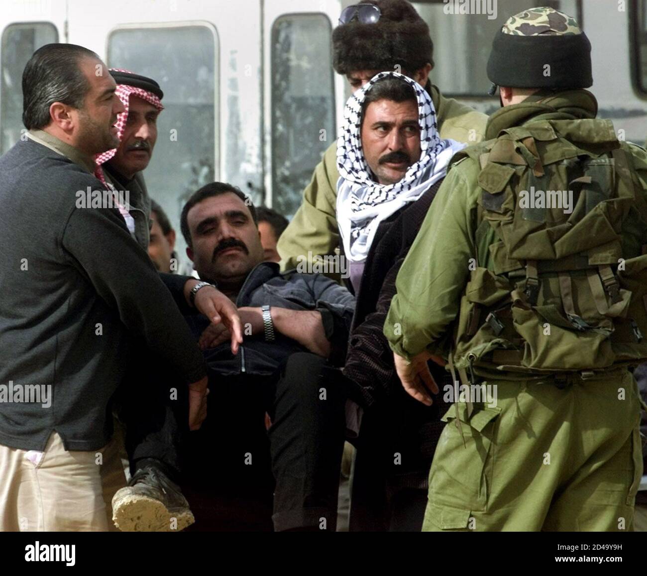 Soldier argue hi-res stock photography and images - Alamy