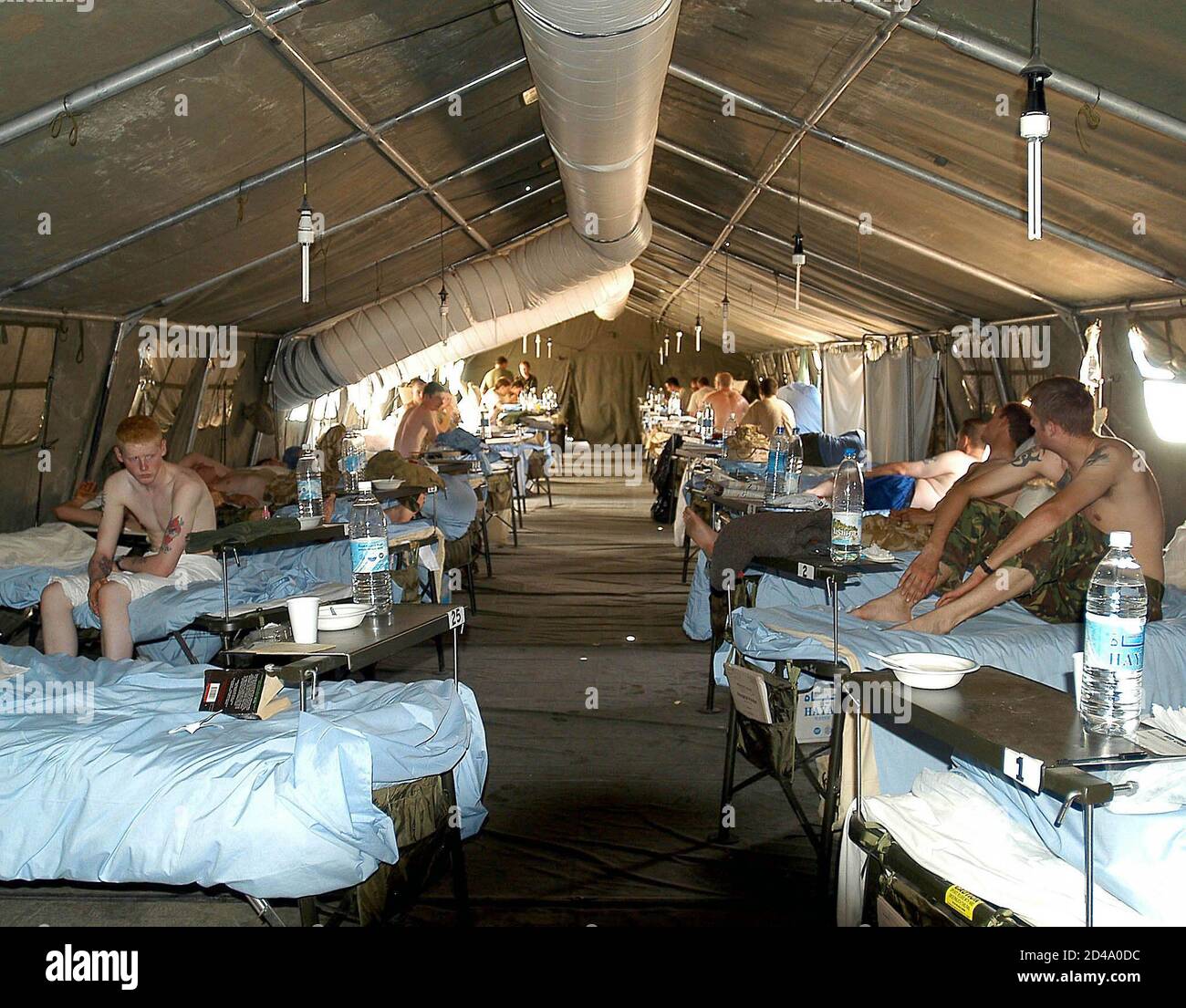 500 bed hospital hi-res stock photography and images - Alamy