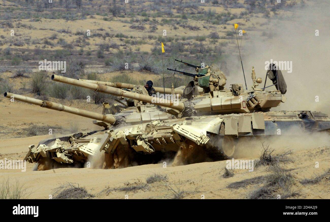 Indian army t 90 tanks hi-res stock photography and images - Alamy