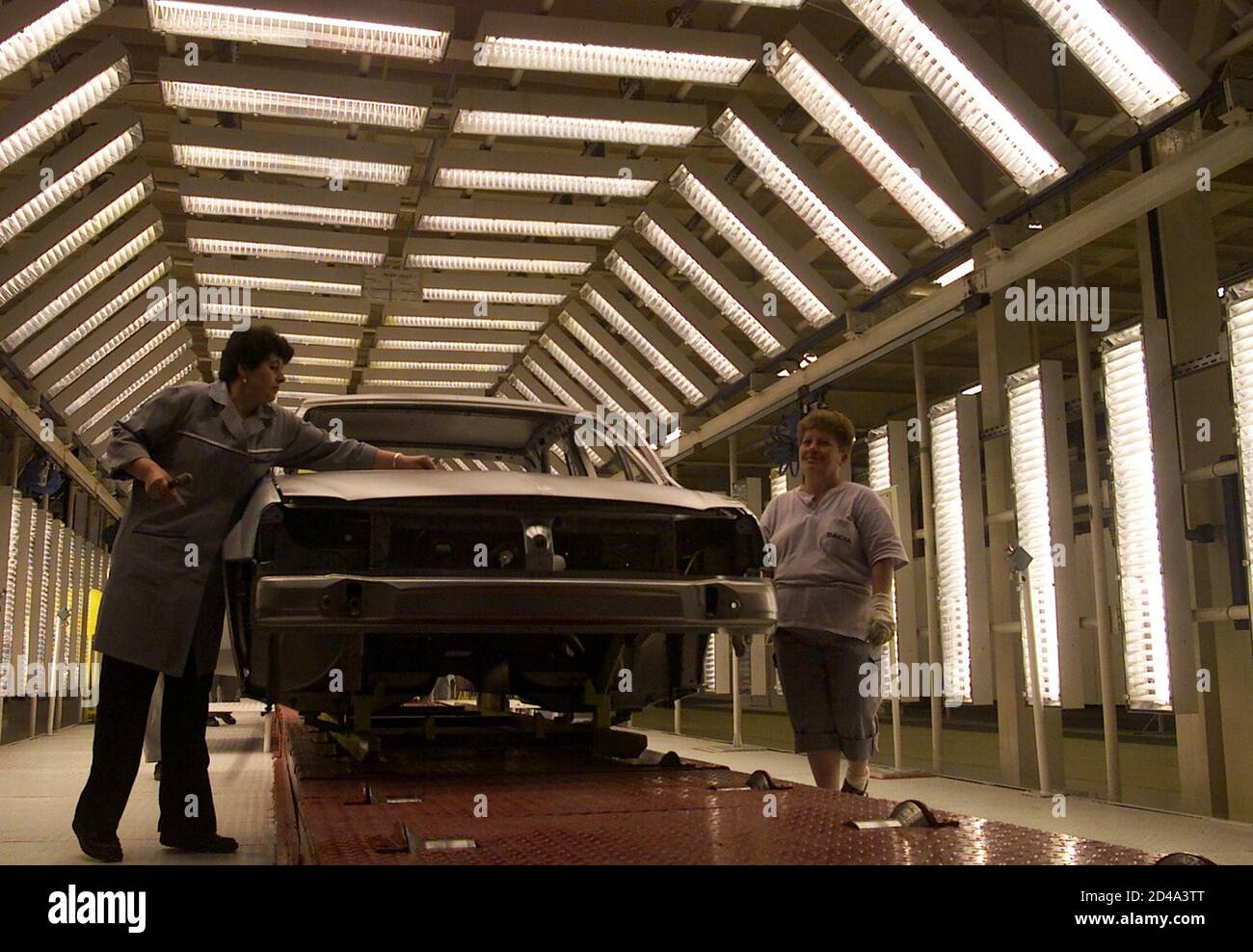 Dacia factory hi-res stock photography and images - Alamy