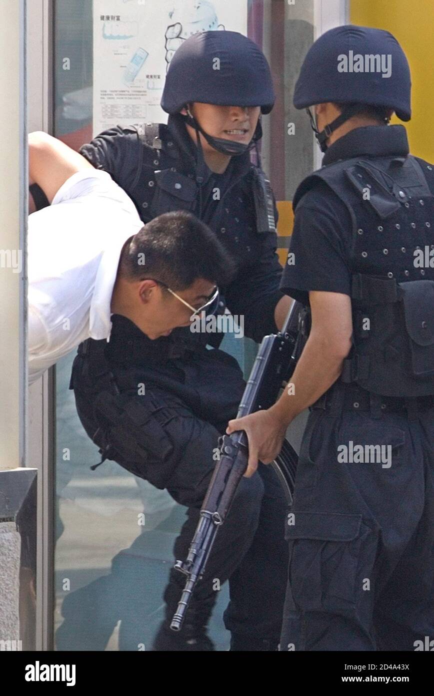 Riot games beijing hi-res stock photography and images - Alamy