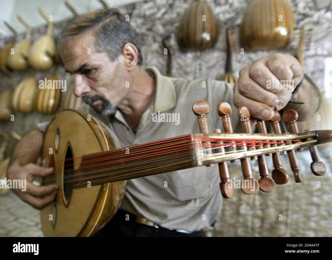 Arabic instruments hi-res stock photography and images - Alamy