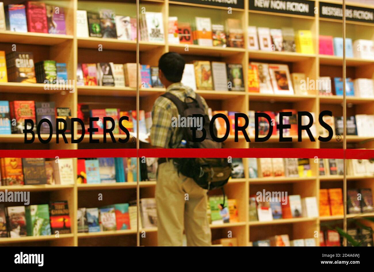 Borders opened hi-res stock photography and images - Alamy