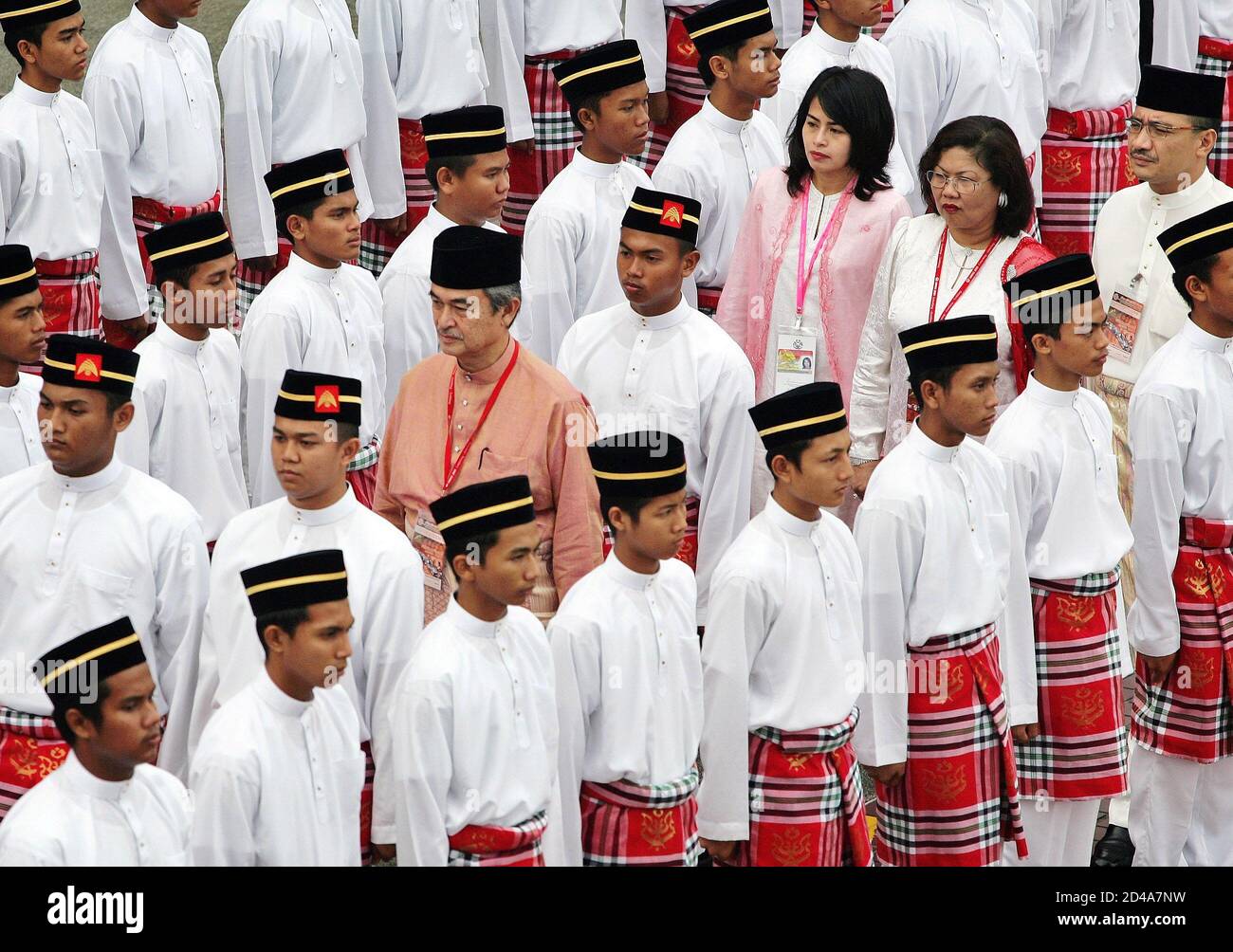 logo umno warna putih - Nicola Morrison