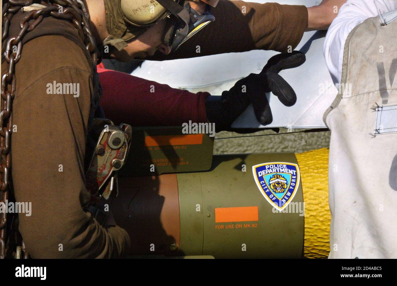 500 pound bomb hi-res stock photography and images - Alamy