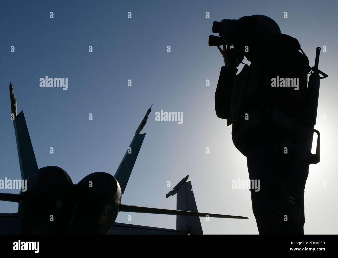 On uss constellation hi-res stock photography and images - Alamy